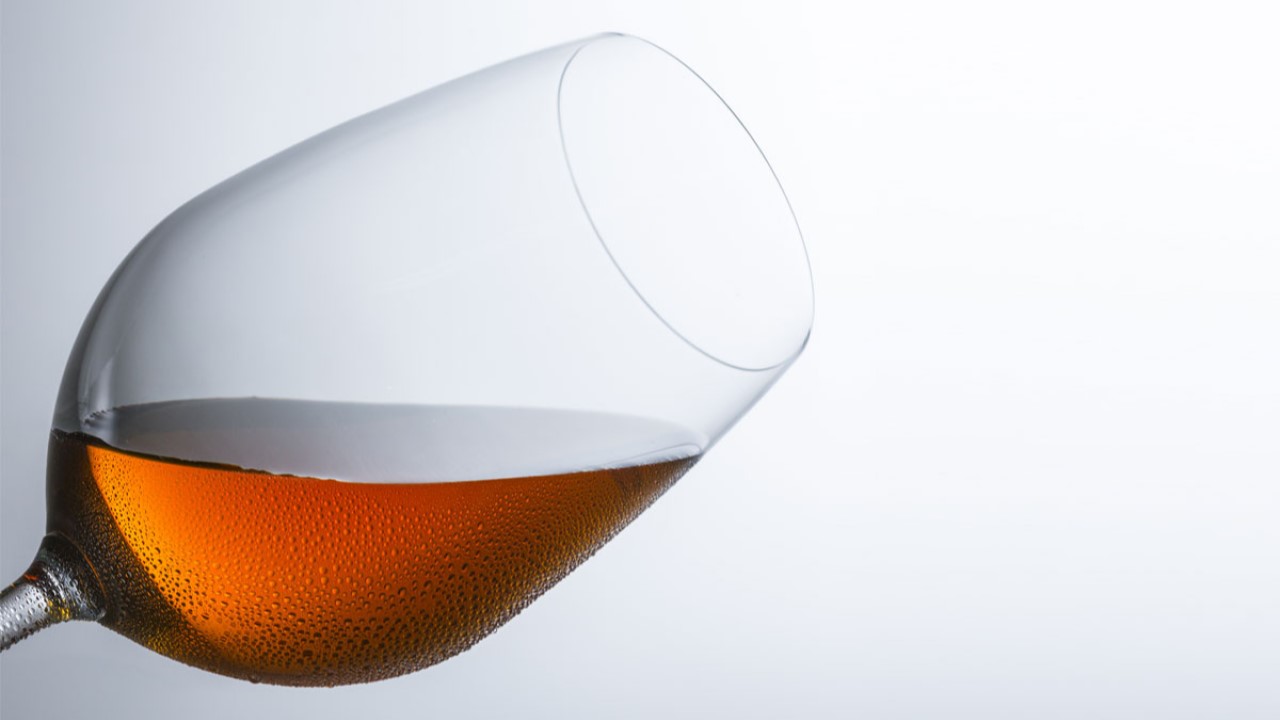 ¿Querés saber qué son los vinos naranja? - Revista Parla